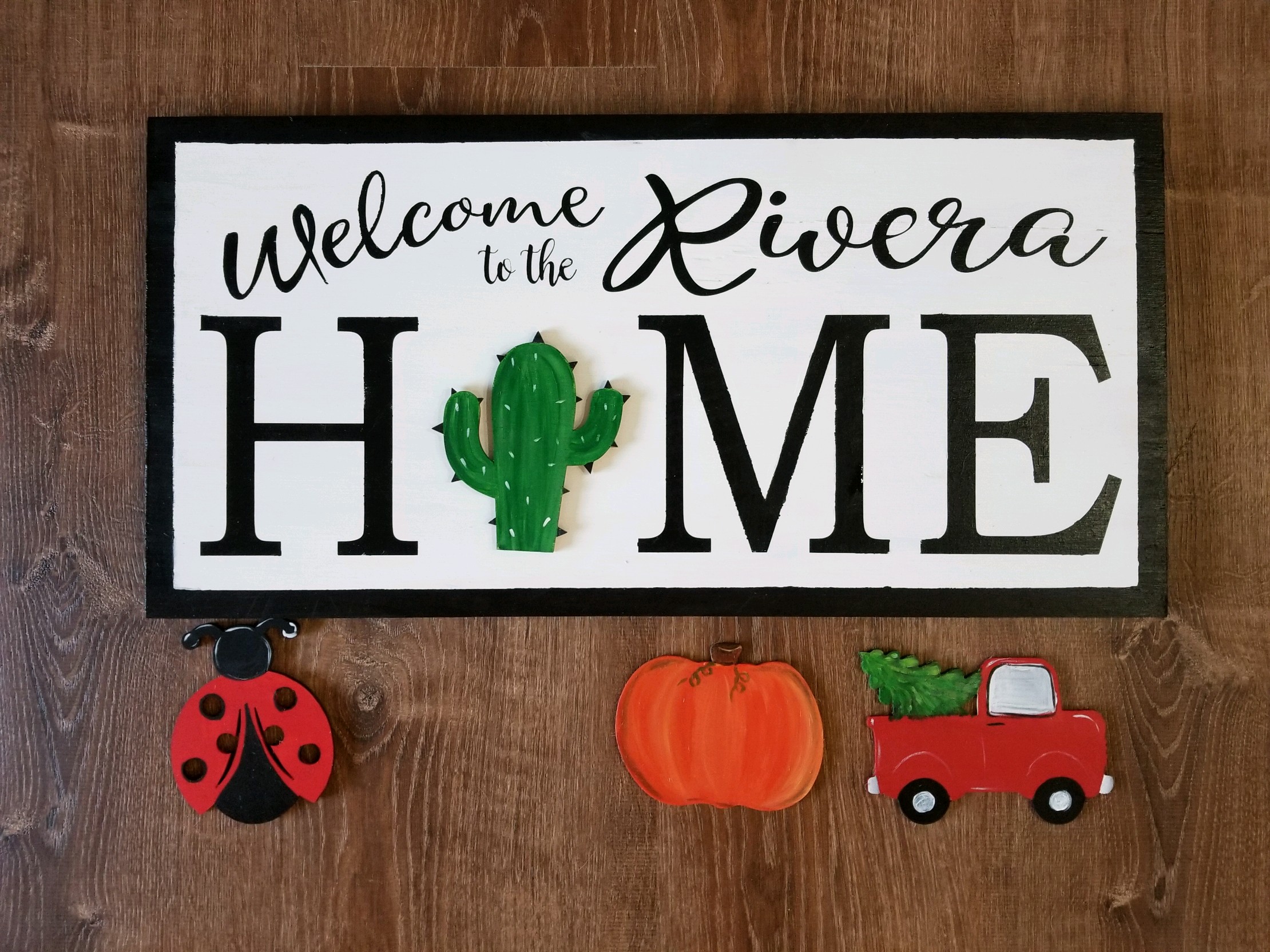Interchangeable Welcome Sign – Pick your Shapes