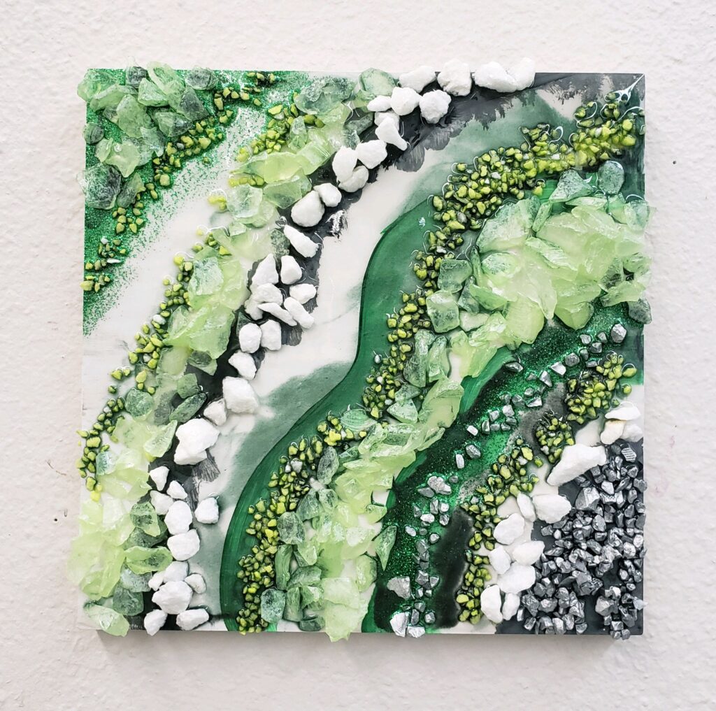 Resin & Gems Cutting Board or Wood Plaque – Yuma’s #1 Paint & Sip Studio