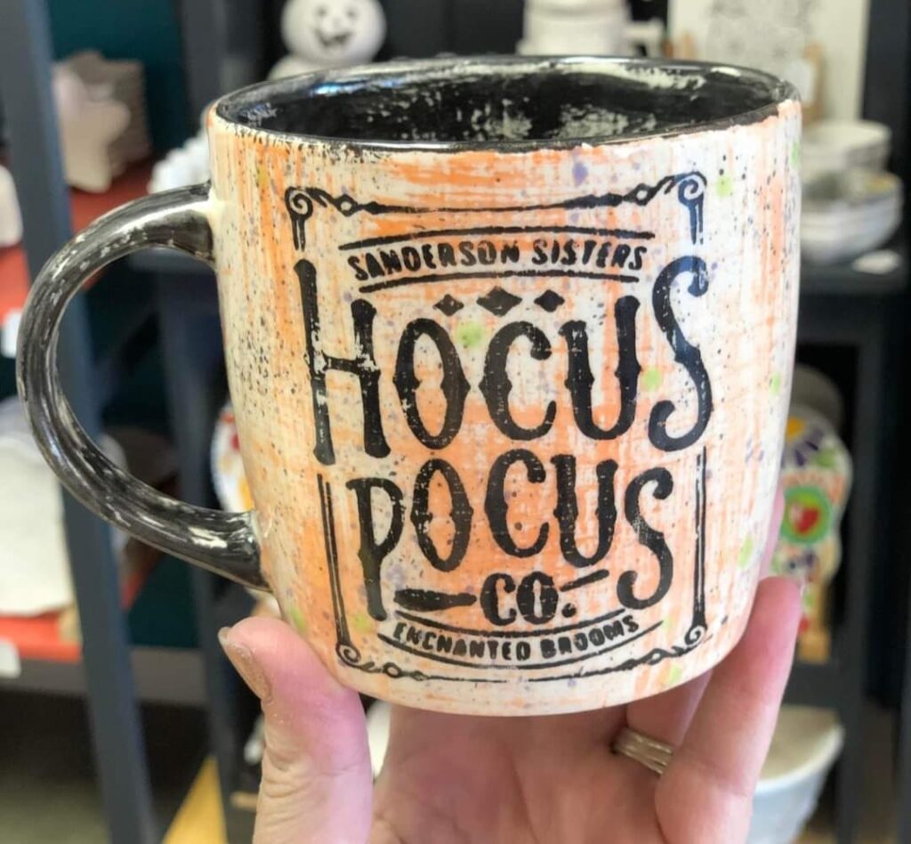 Spooky Pottery Night – Yuma’s #1 Paint & Sip Studio